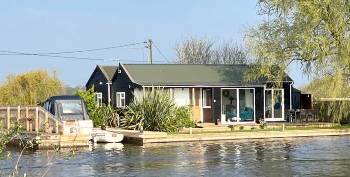 Potter Heigham riverside cottages - Sunray Norfolk