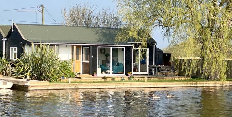 Potter Heigham riverside cottages - Sunray Norfolk